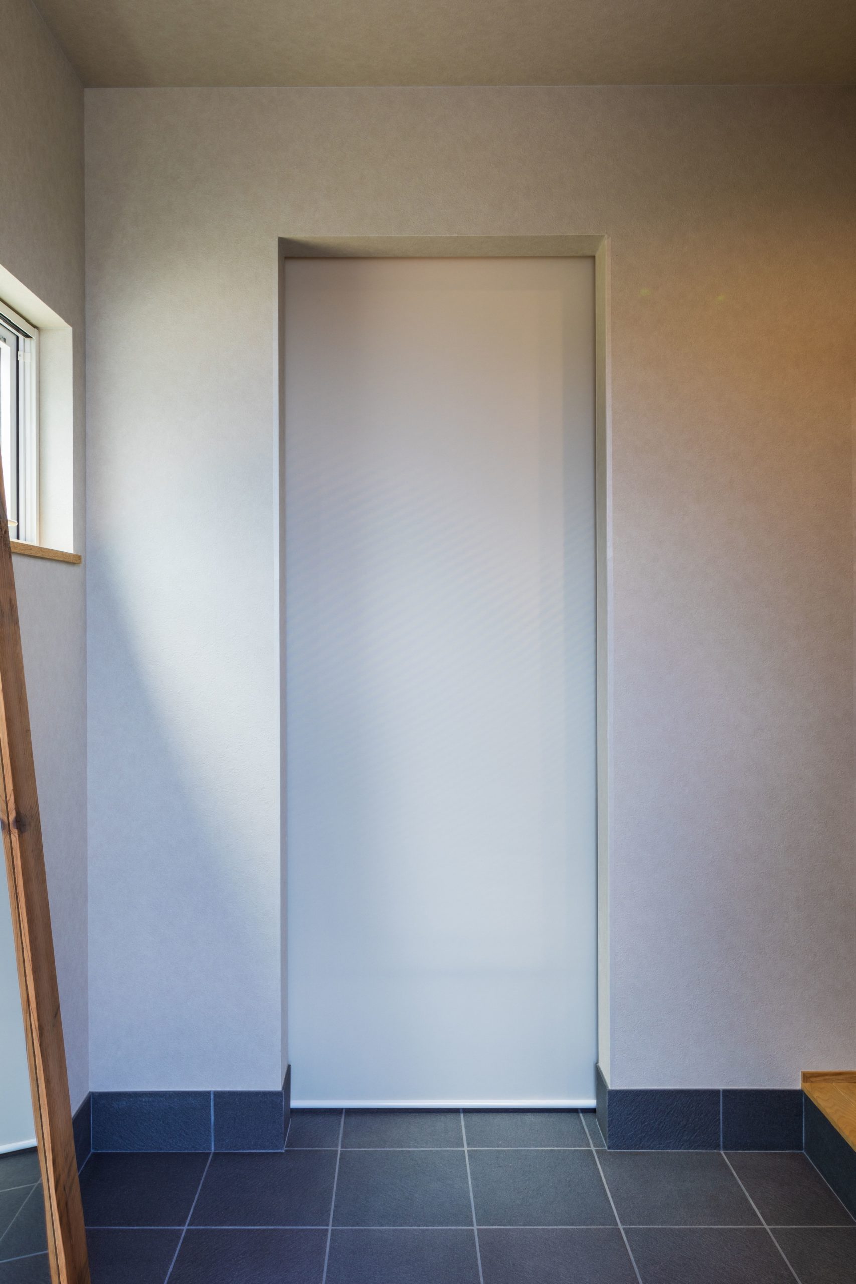 IV__6999（タイルシミ消） | 滋賀で設計士とつくる注文住宅 ルポハウス